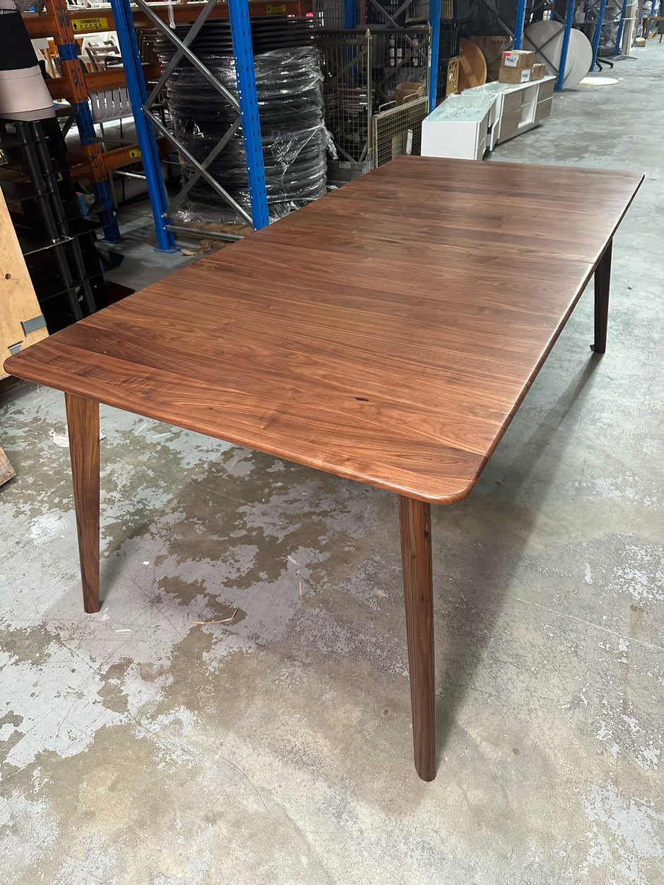 Buy Preloved Designer Furniture | ReLove Shop For Good – Re-Store